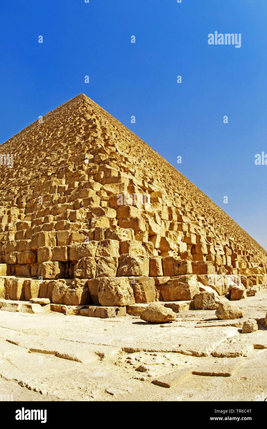 Giza city pyramid hi-res stock photography and images - Alamy