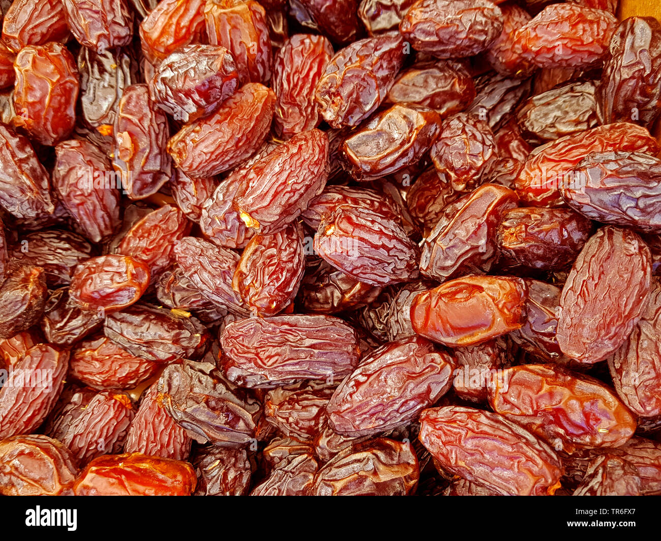 date palm (Phoenix dactylifera), dreid dates on a market stand, Spain ...