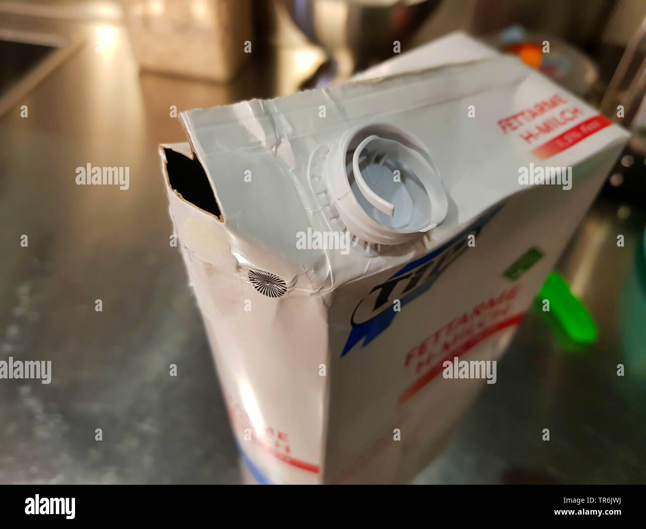 Milk Tetra Pack Stock Photos & Milk Tetra Pack Stock Images - Alamy