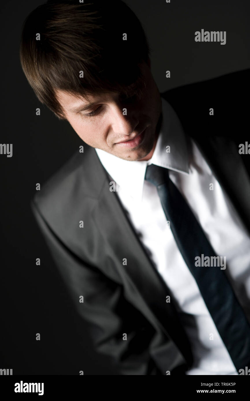 Business look hi-res stock photography and images - Alamy