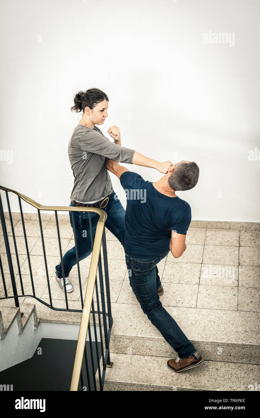 Two older women fighting hi-res stock photography and images - Alamy