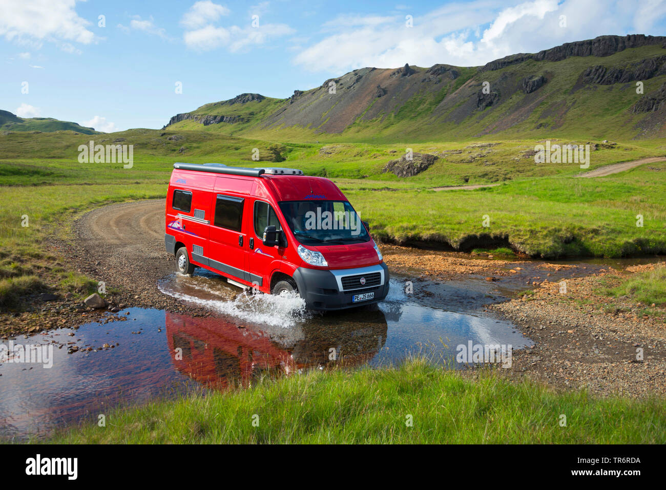 Recreational vehicles hi-res stock photography and images - Alamy