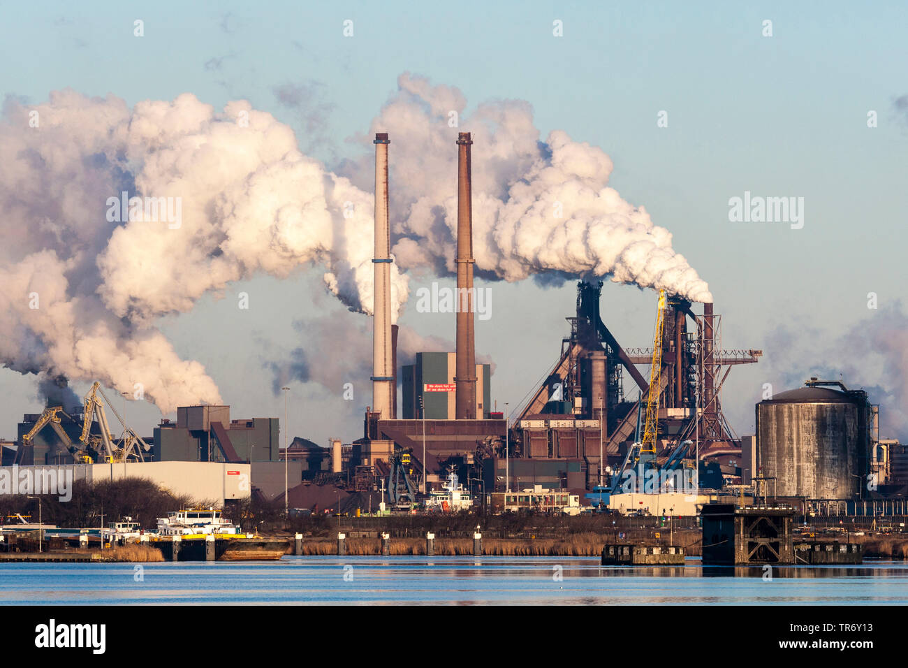 Pollution western europe hi-res stock photography and images - Alamy