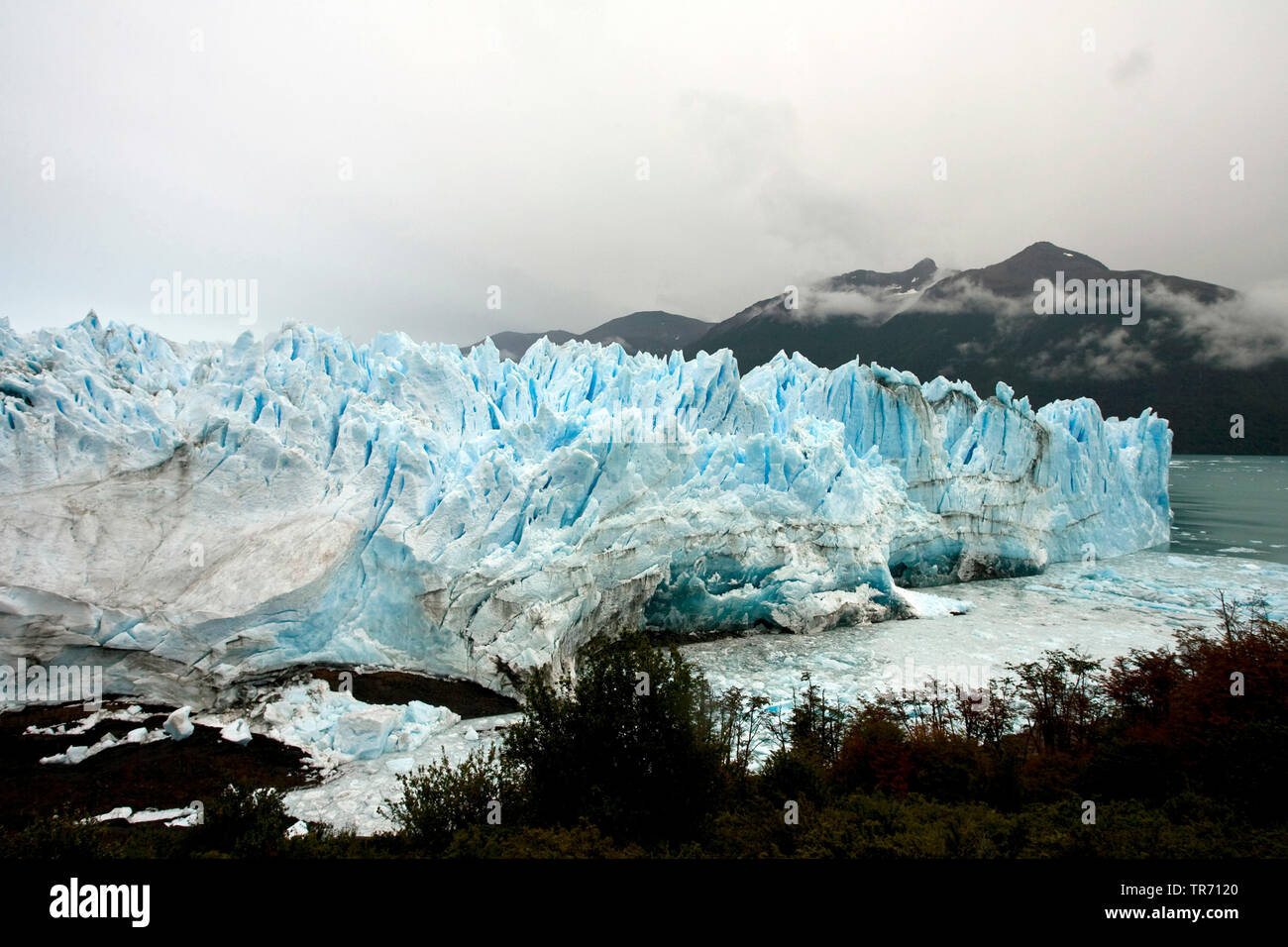 glacier in the National Park, Argentina, Los Glaciares National Park ...