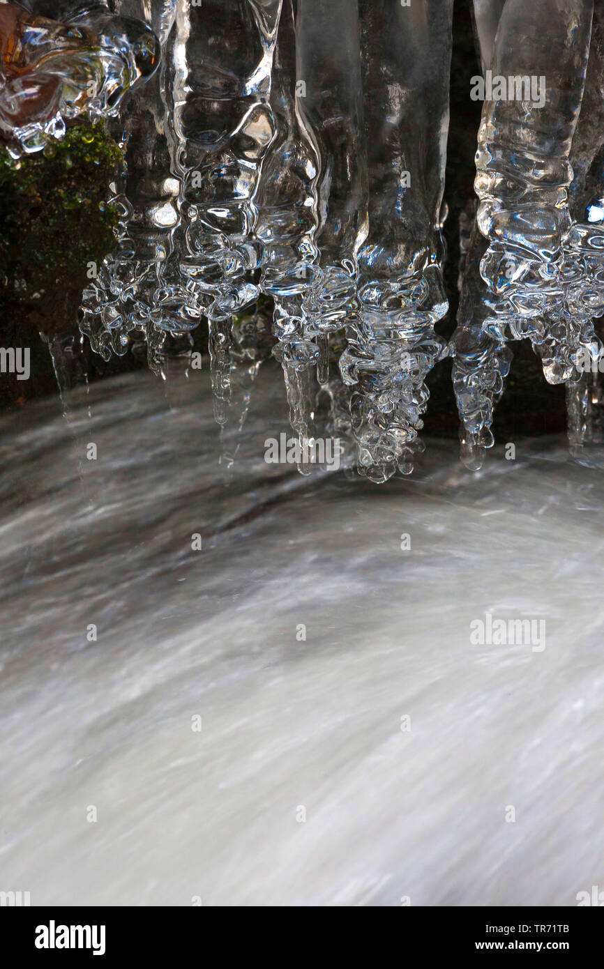 Floating ice sculptures hi-res stock photography and images - Alamy