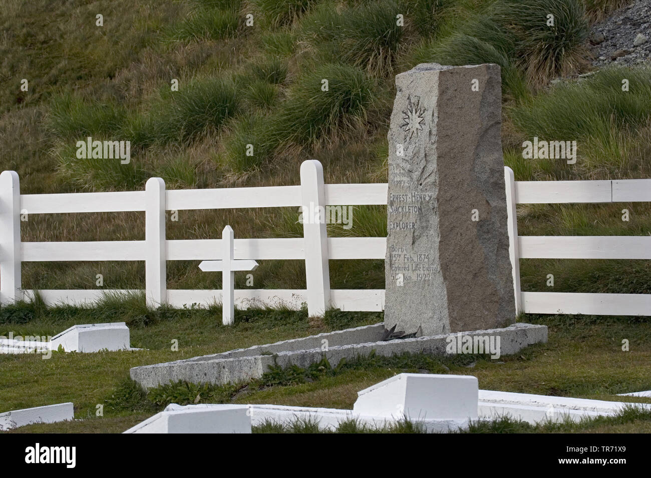 cemetery in Grytviken with Shackleton's grave , Suedgeorgien Stock ...