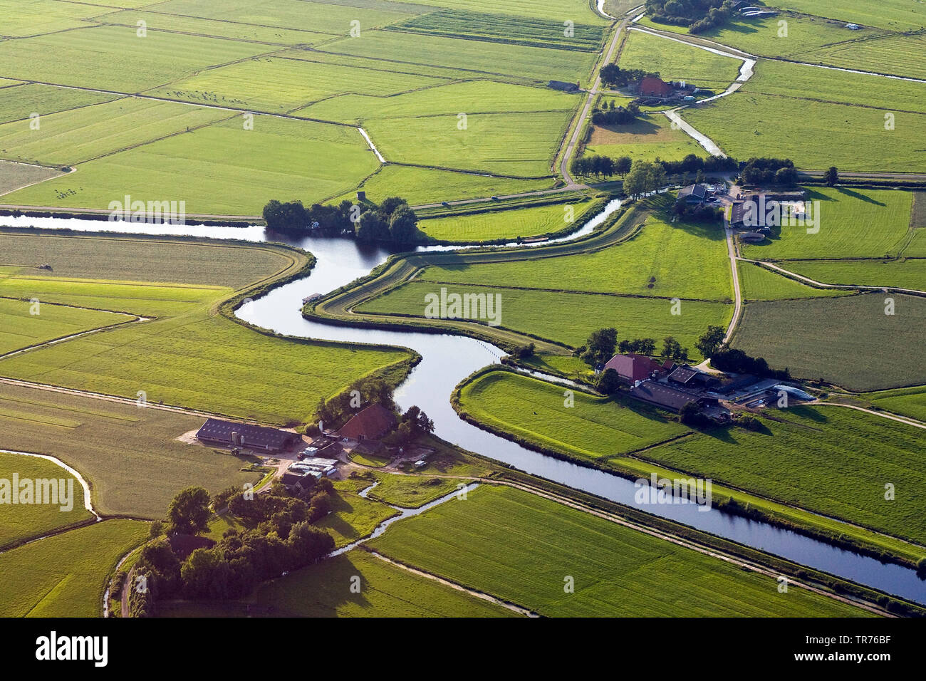 Aerial views of farms and farm buildings with fields hi-res stock ...