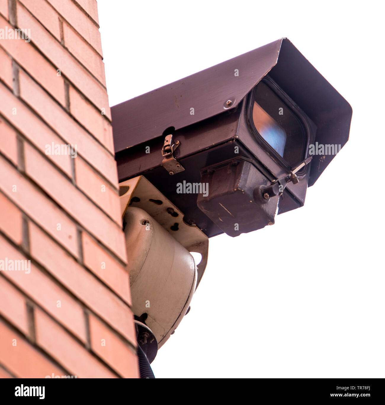 Cctv camera on brick wall hi-res stock photography and images - Alamy