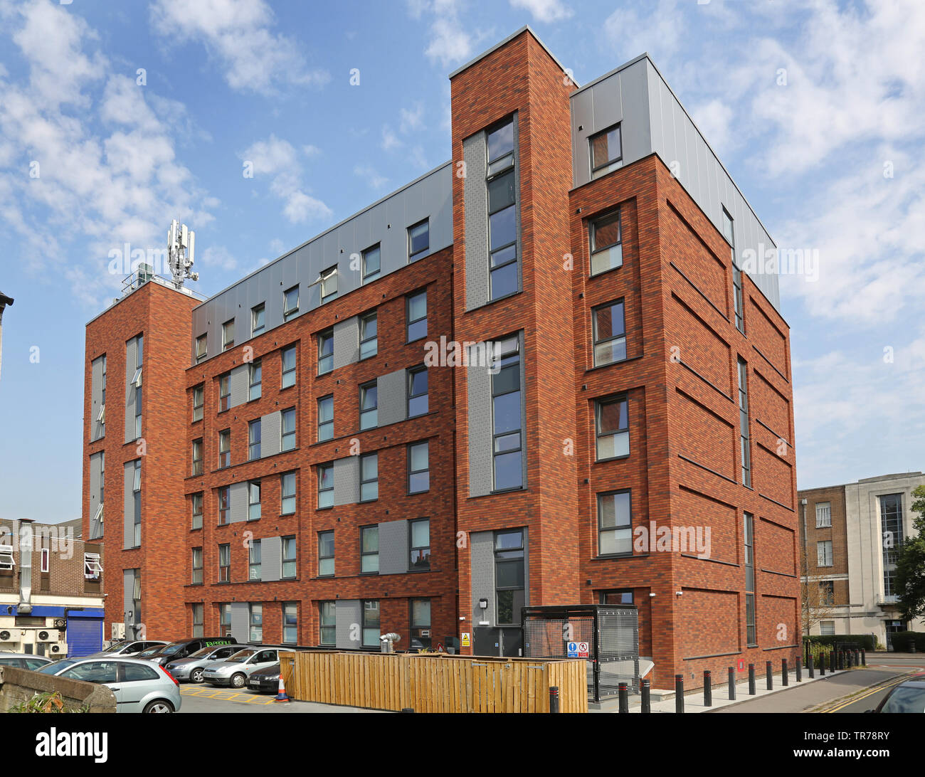 Berkshire House, Reading, UK. An office block remodelled to provide ...