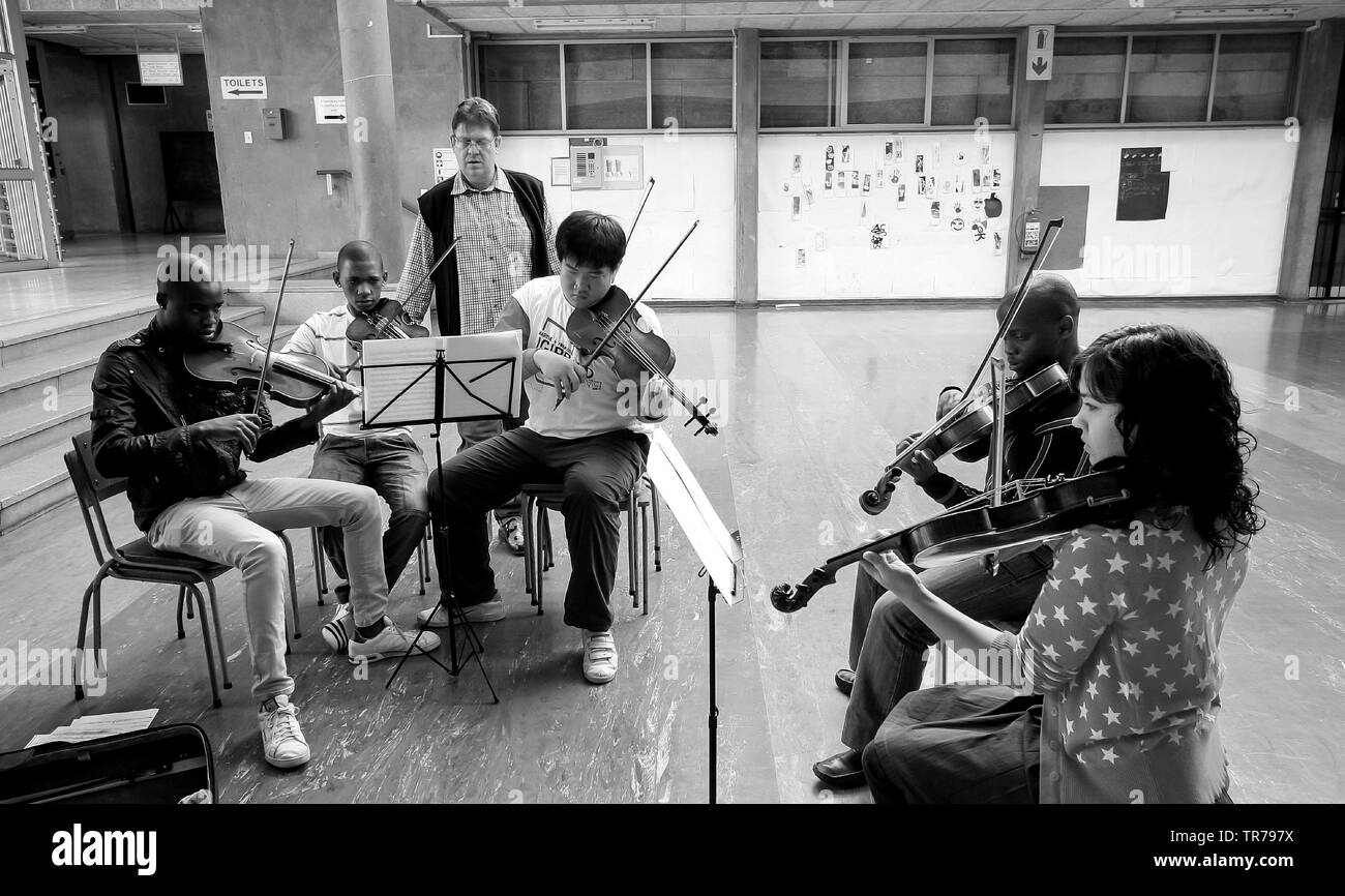 Asian teacher classroom student Black and White Stock Photos & Images ...