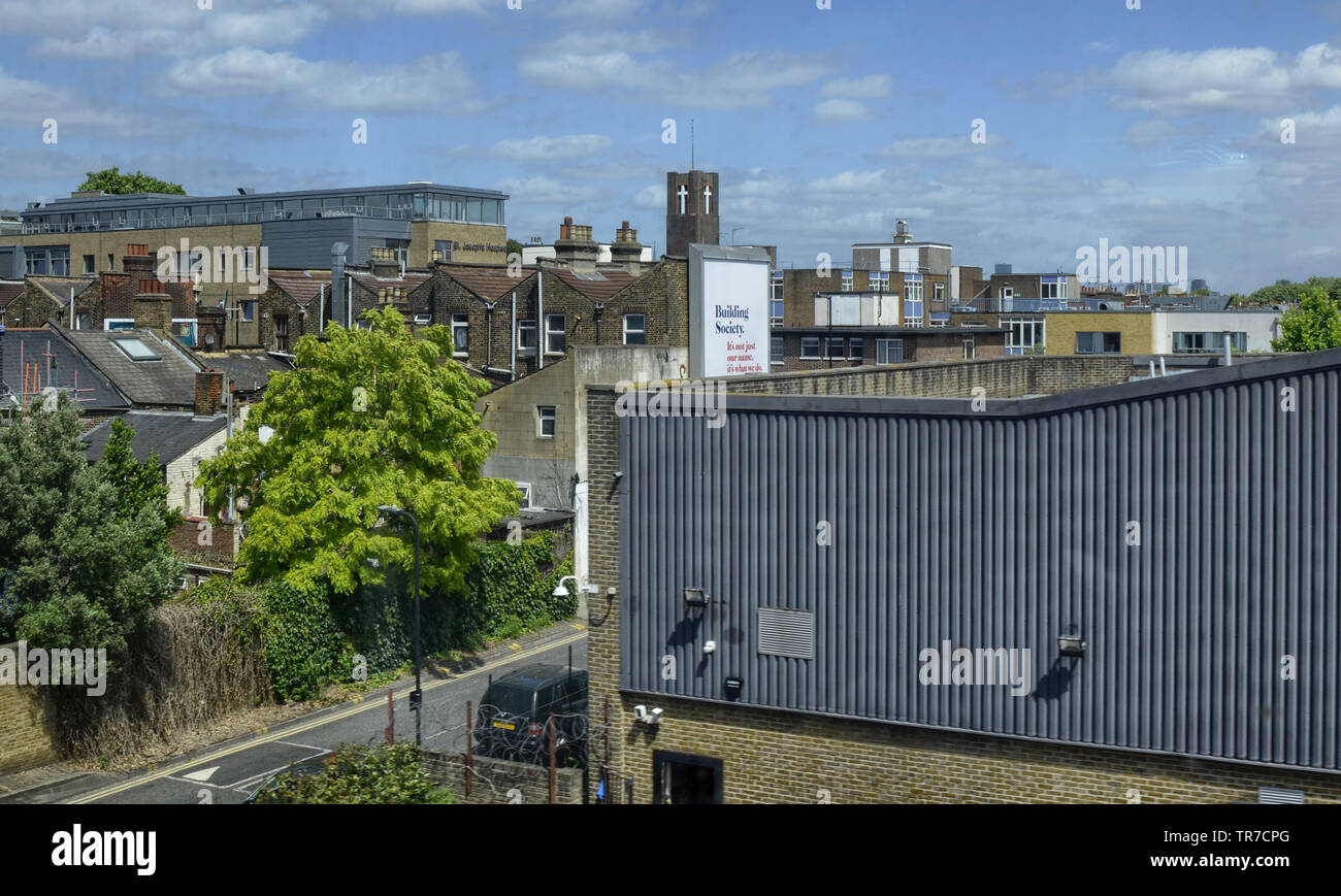 Liverpool street station stansted express hi-res stock photography and ...