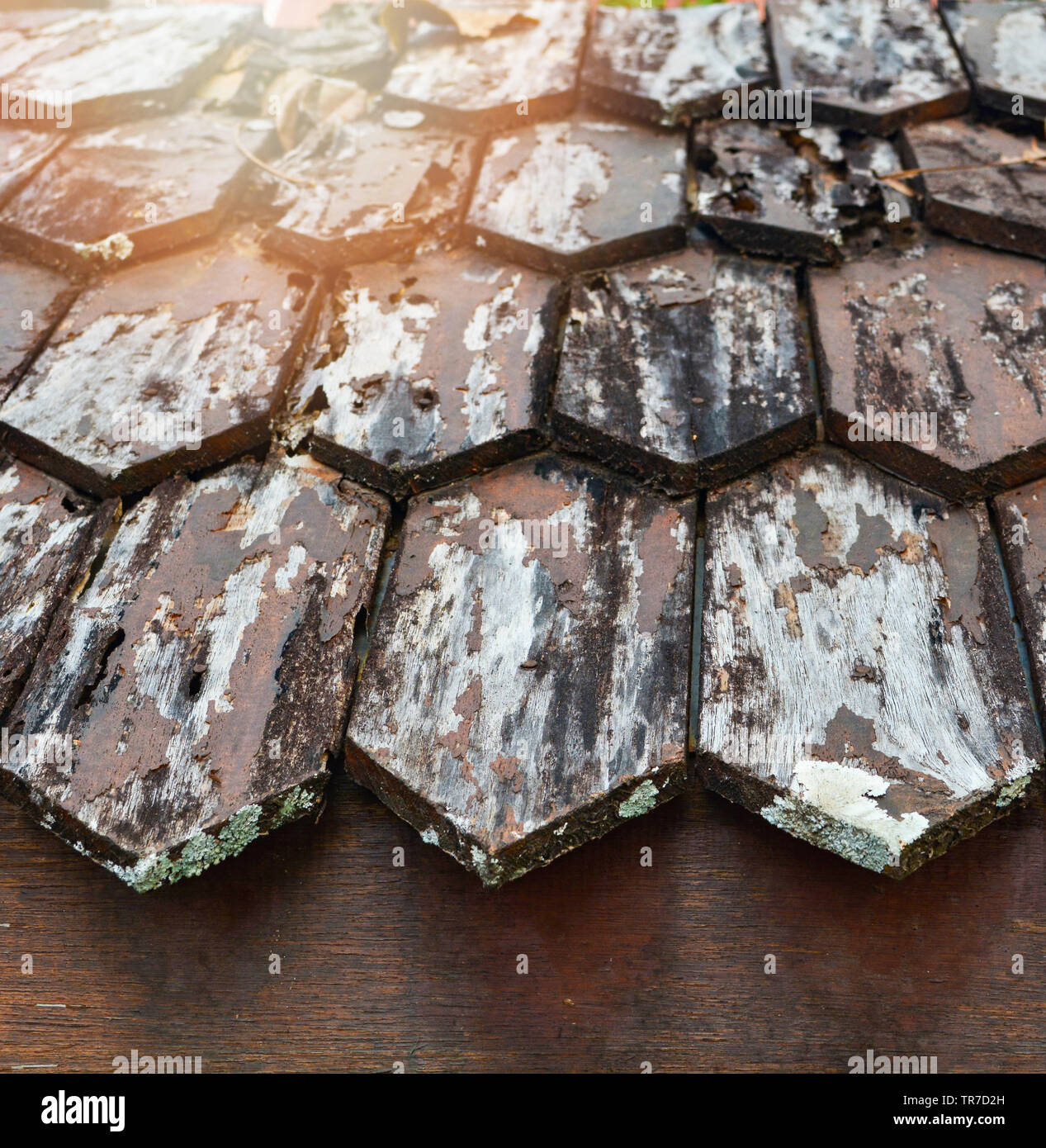 Old wooden roof texture background / Shingle roof in poor repair Stock ...
