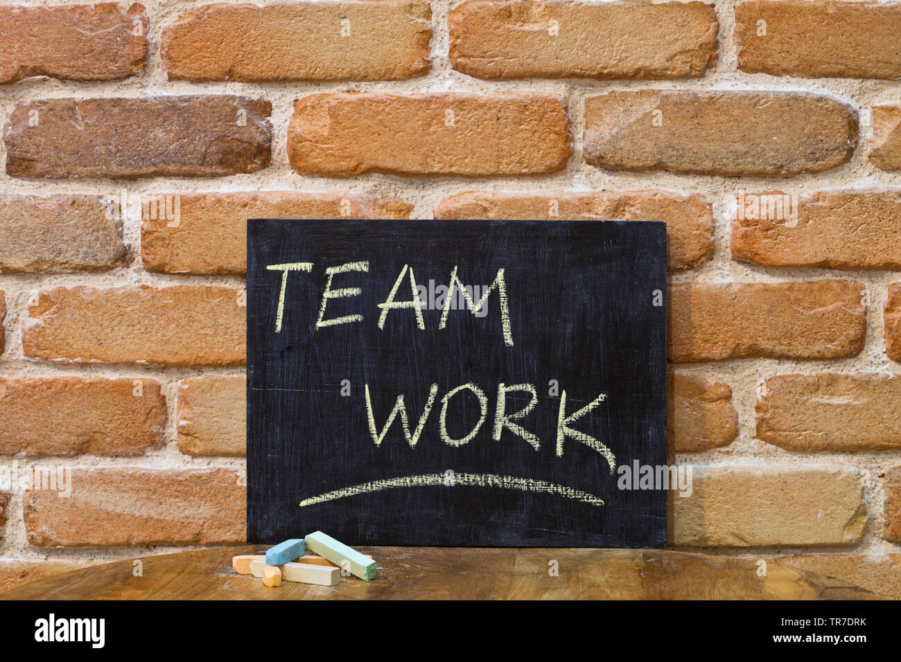 Blackboard chalk teamwork word hi-res stock photography and images - Alamy