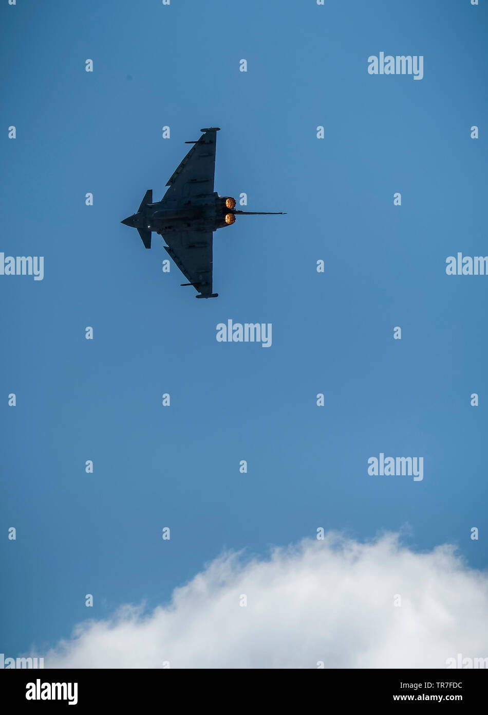 Raf airplane hi-res stock photography and images - Alamy