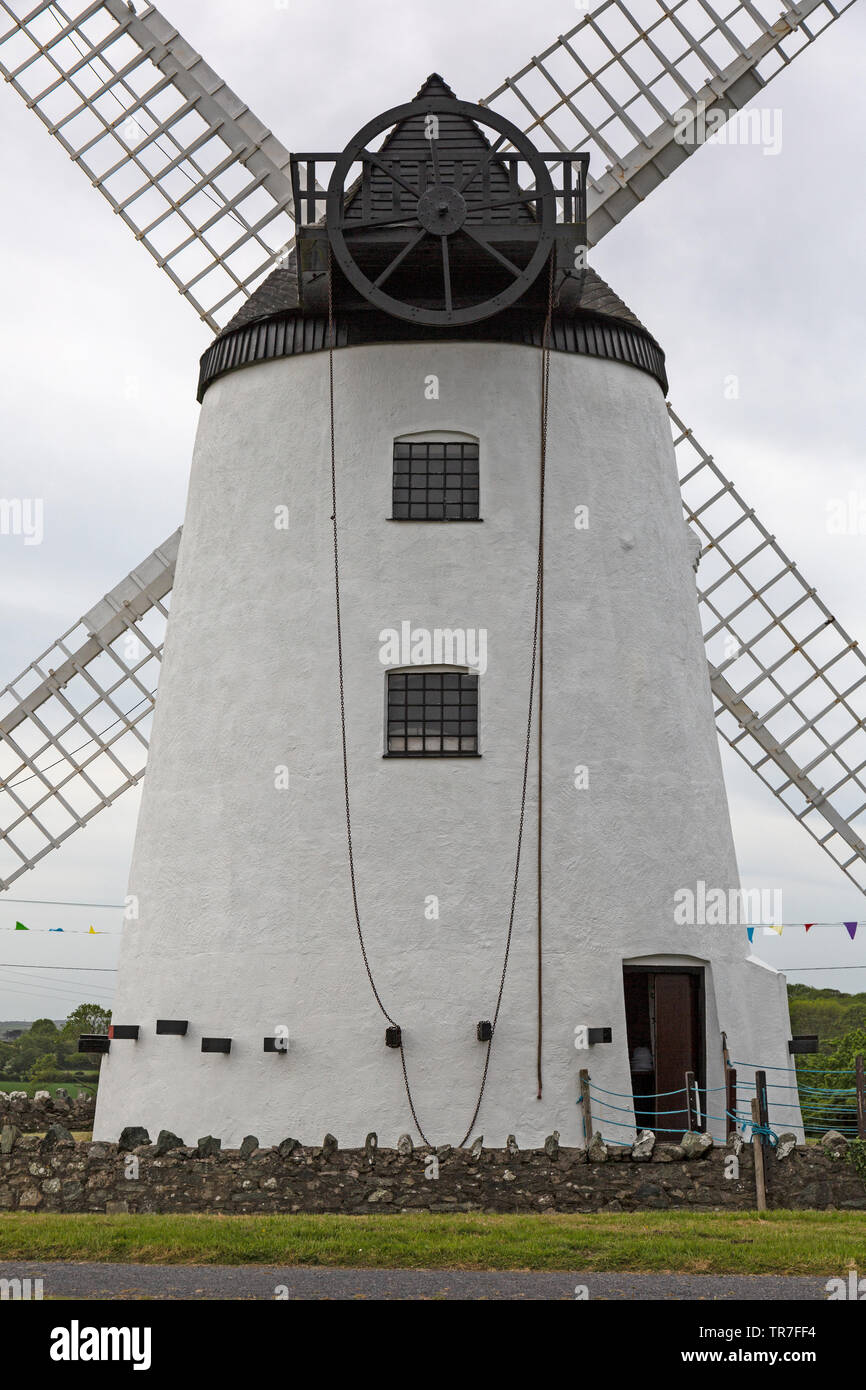 Melin llynnon hi-res stock photography and images - Alamy