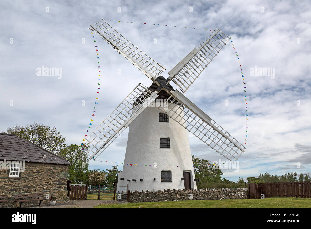Melin llynnon hi-res stock photography and images - Alamy