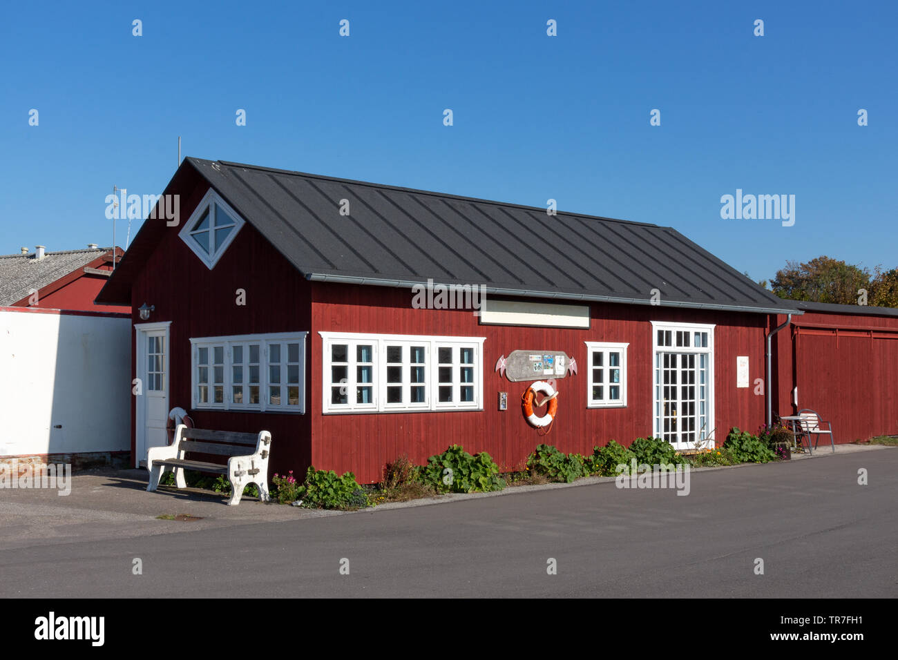 Traditional wooden harbour house hi-res stock photography and images ...