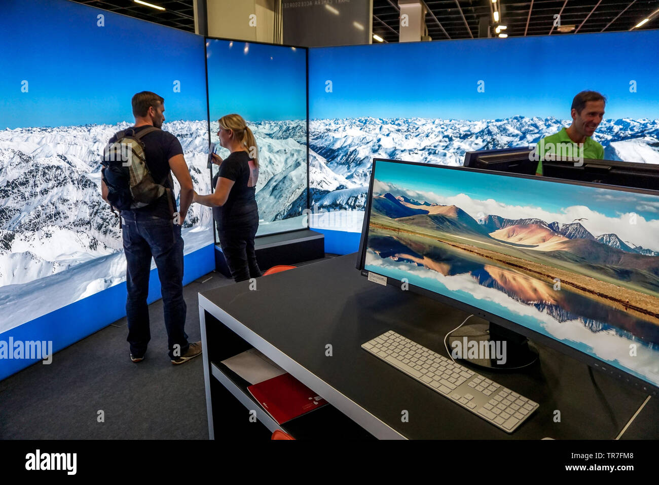 Digital display exhibition High Resolution Stock Photography and Images ...