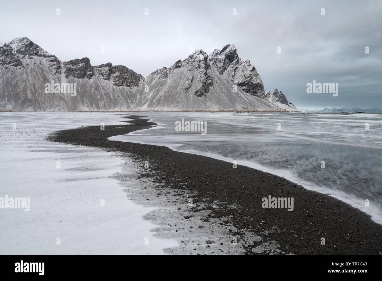 Water sand snow hi-res stock photography and images - Alamy