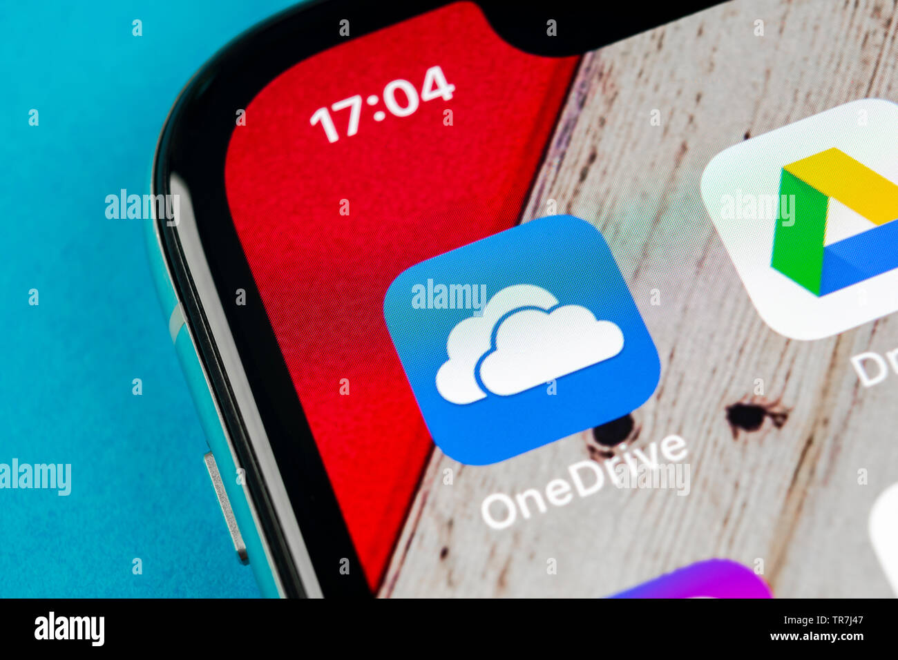 Sankt-Petersburg, Russia, September 19, 2018: Microsoft OneDrive ...