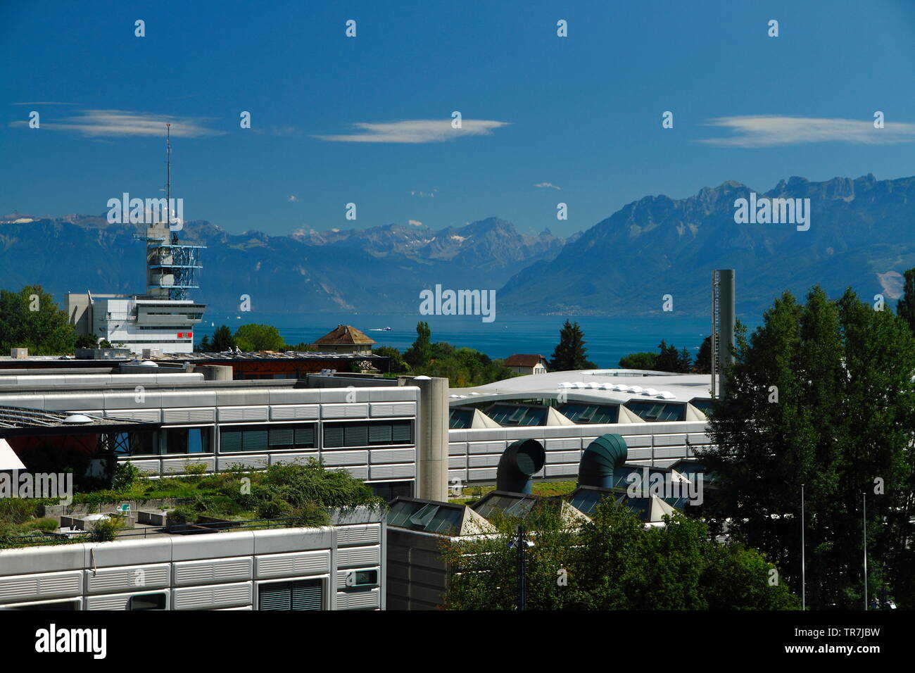 The Ecole polytechnique fédérale de Lausanne (EPFL), the research ...