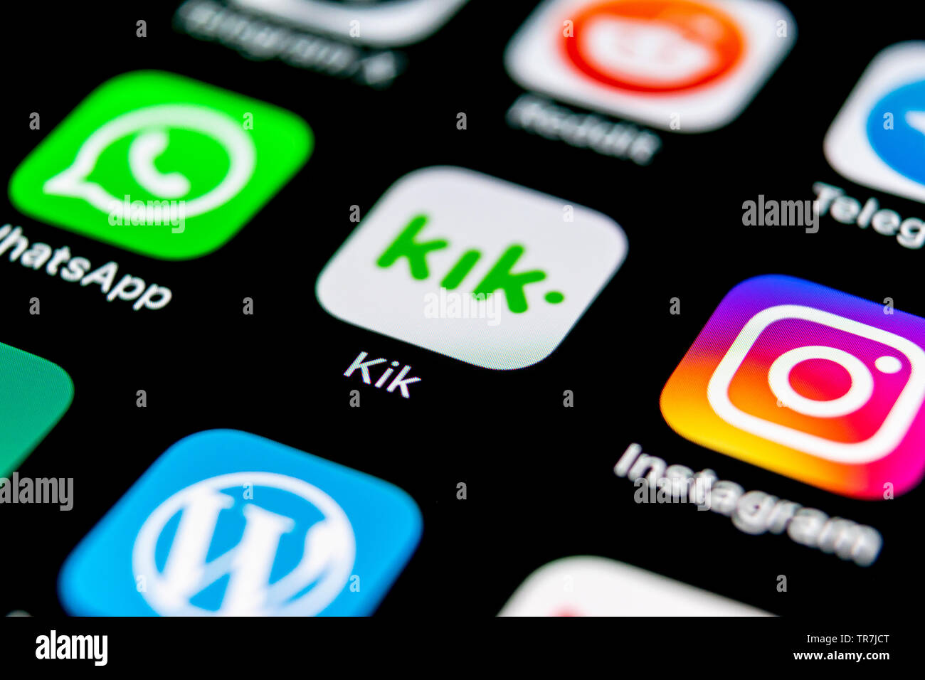 Kik Icon High Resolution Stock Photography and Images - Alamy