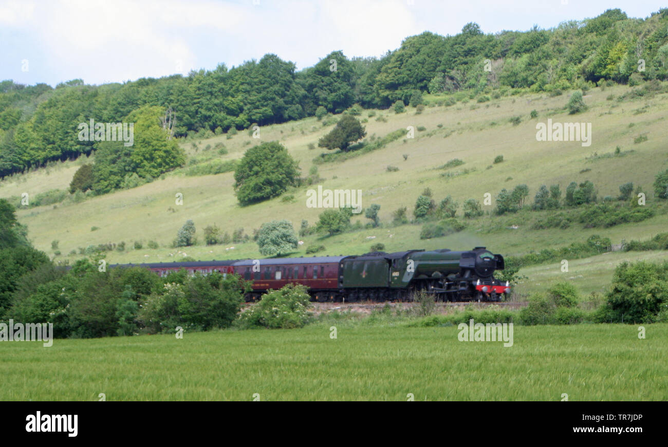 Tren me avull hi-res stock photography and images - Alamy