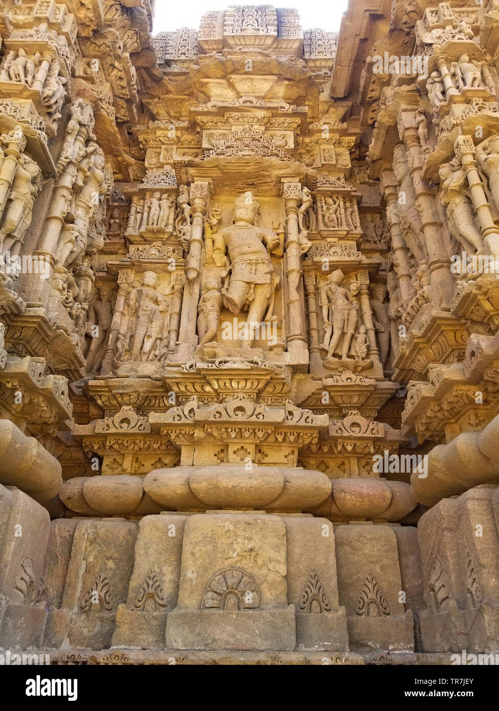 The sun temple modhera hi-res stock photography and images - Alamy