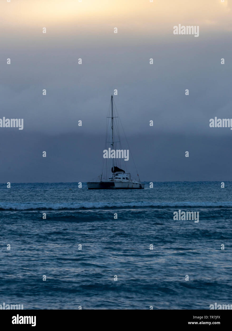 Hawaiian sailboat hi-res stock photography and images - Alamy