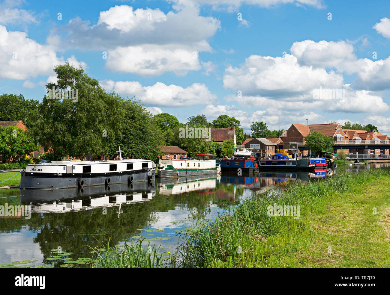 The Stainforth & Keadby Canal, at Thorne, South Yorkshire, England UK ...