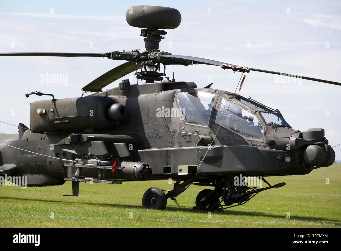 Agustawestland apache gunship hi-res stock photography and images - Alamy