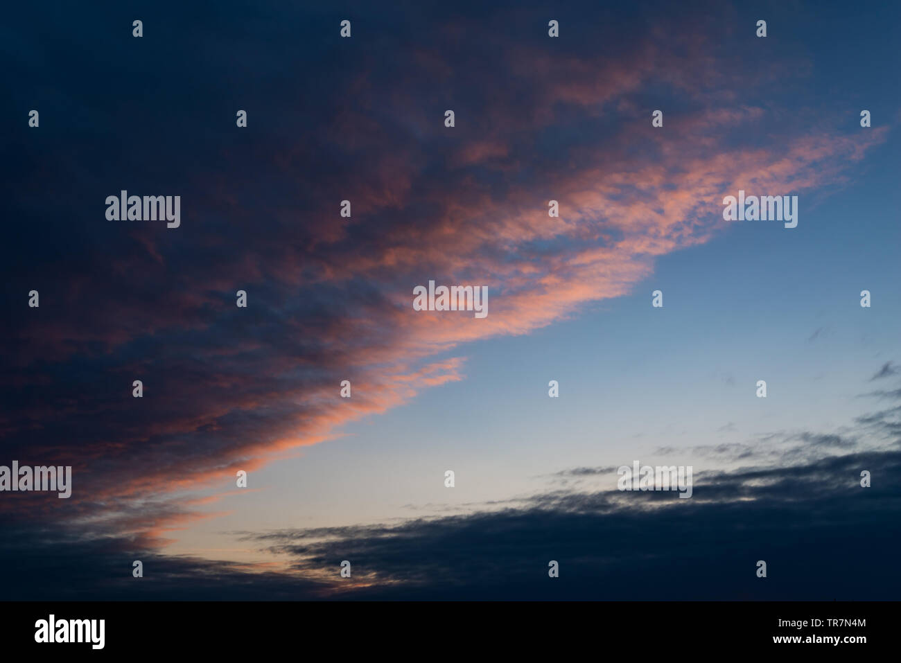 Dramatic sunset sky with clouds Stock Photo - Alamy