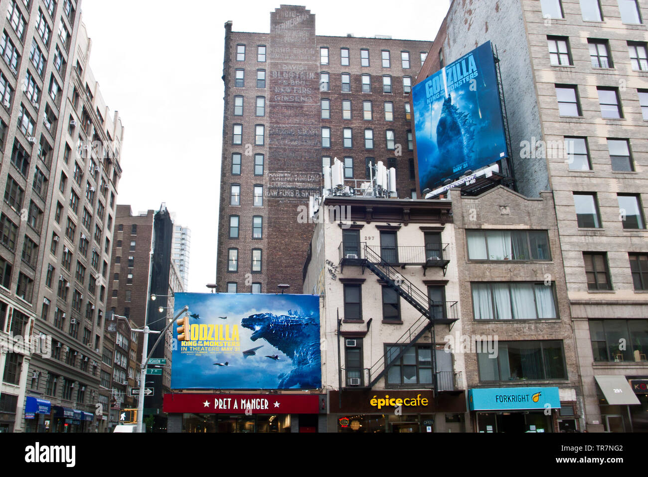 Movie advertisement on billboard in hi-res stock photography and images ...