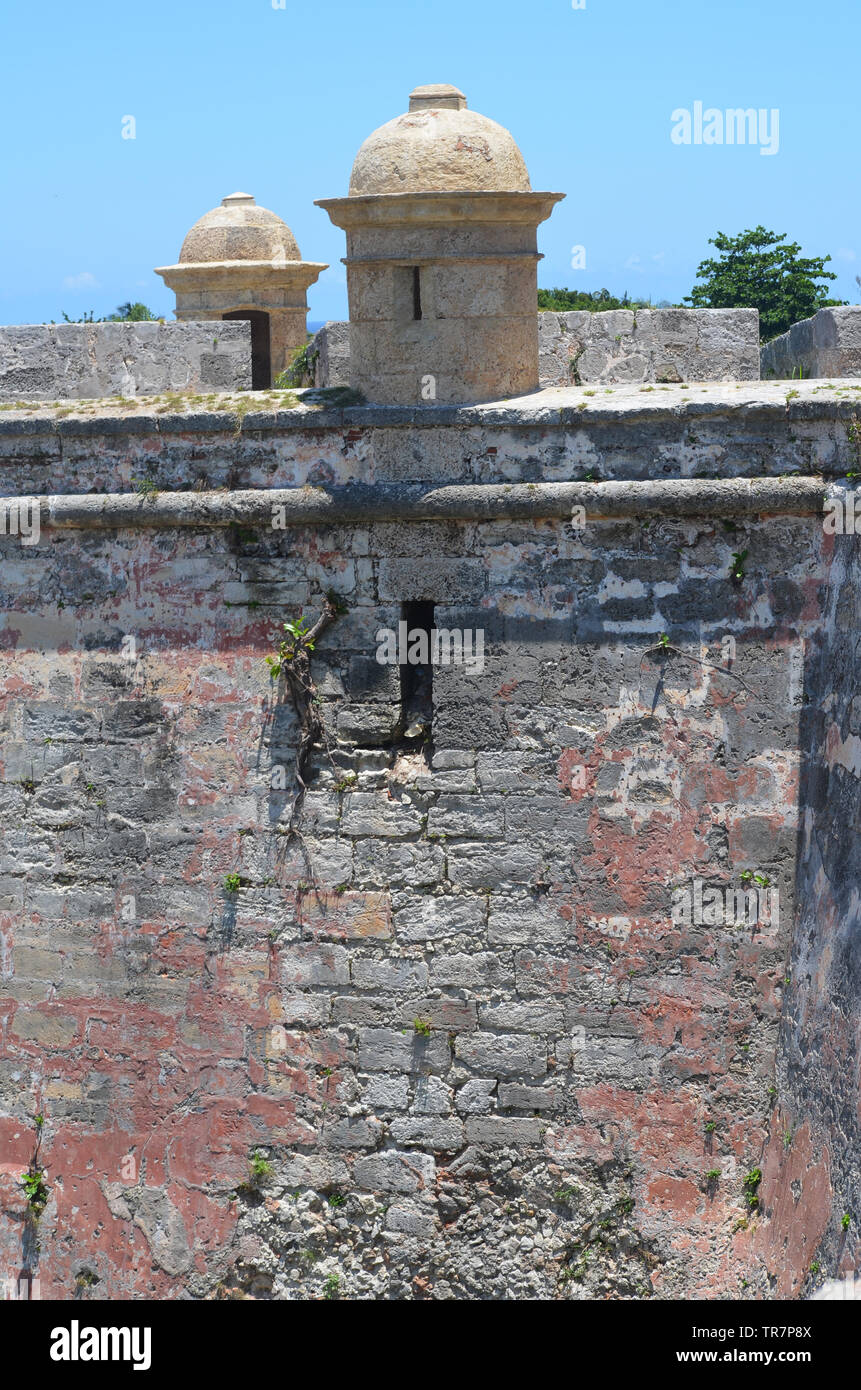 Morro Fortress in Havana Bay, an example of Spanish colonial defensive ...