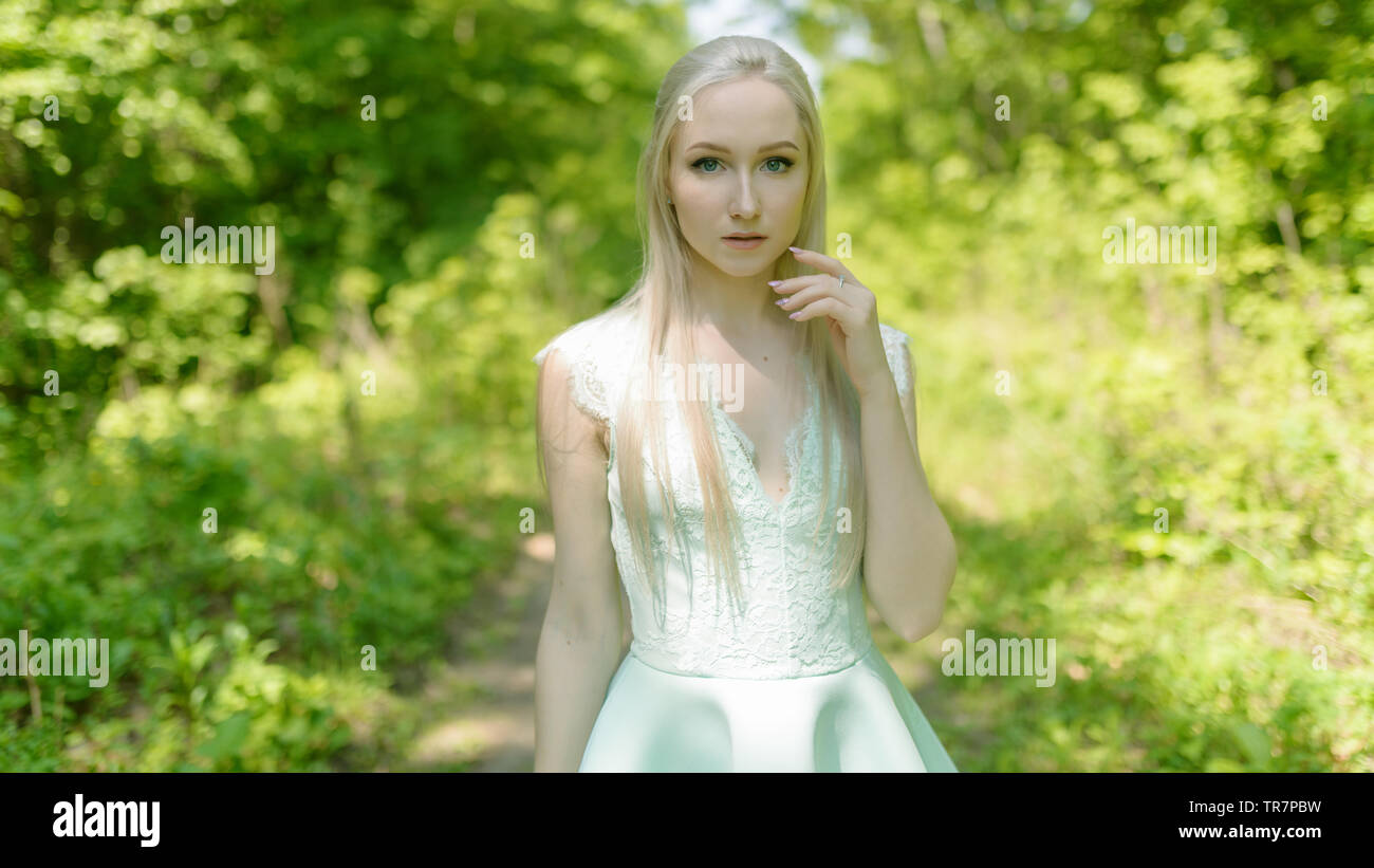 Summertime elegance hi-res stock photography and images - Alamy