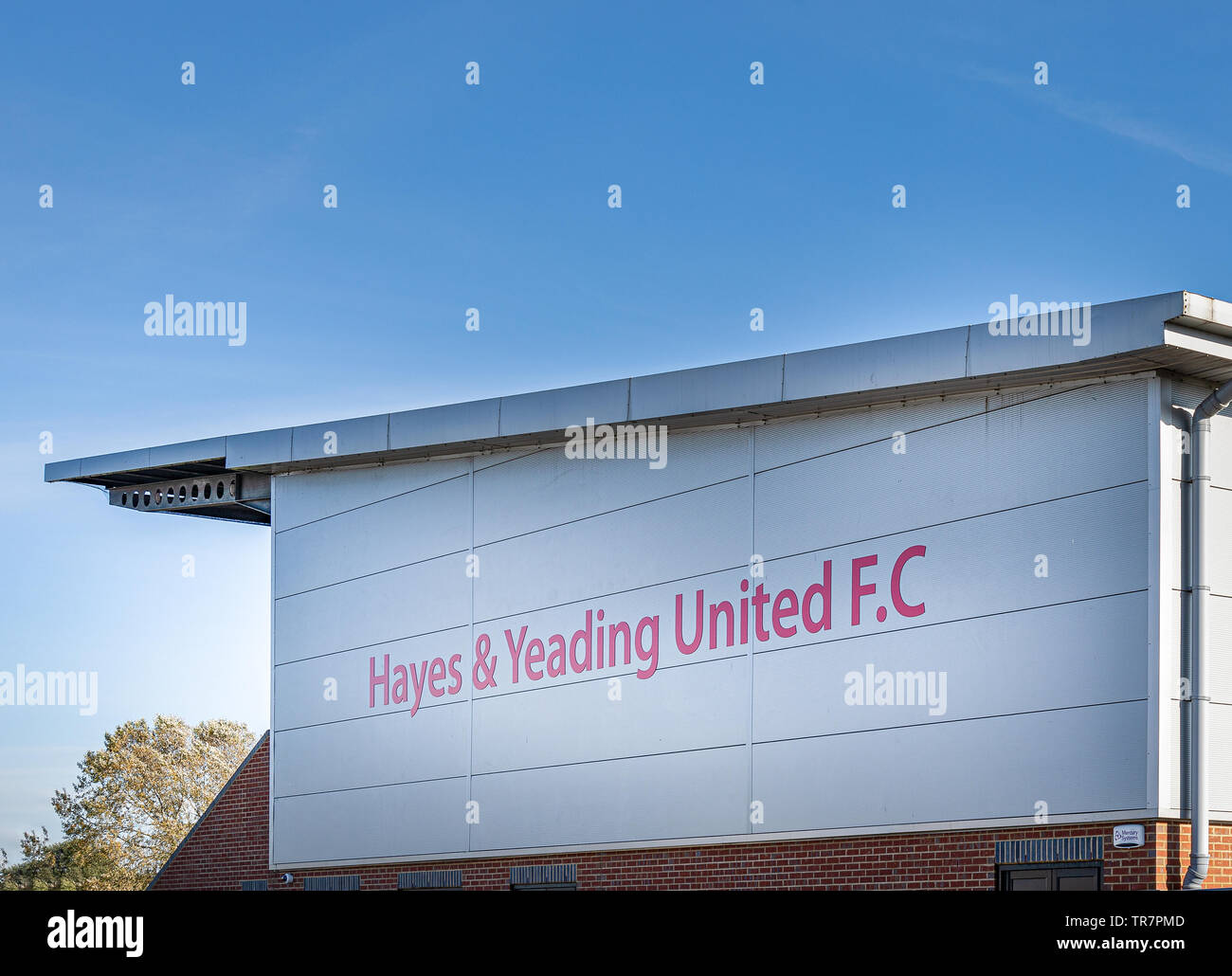 Hayes and yeading fc hi-res stock photography and images - Alamy