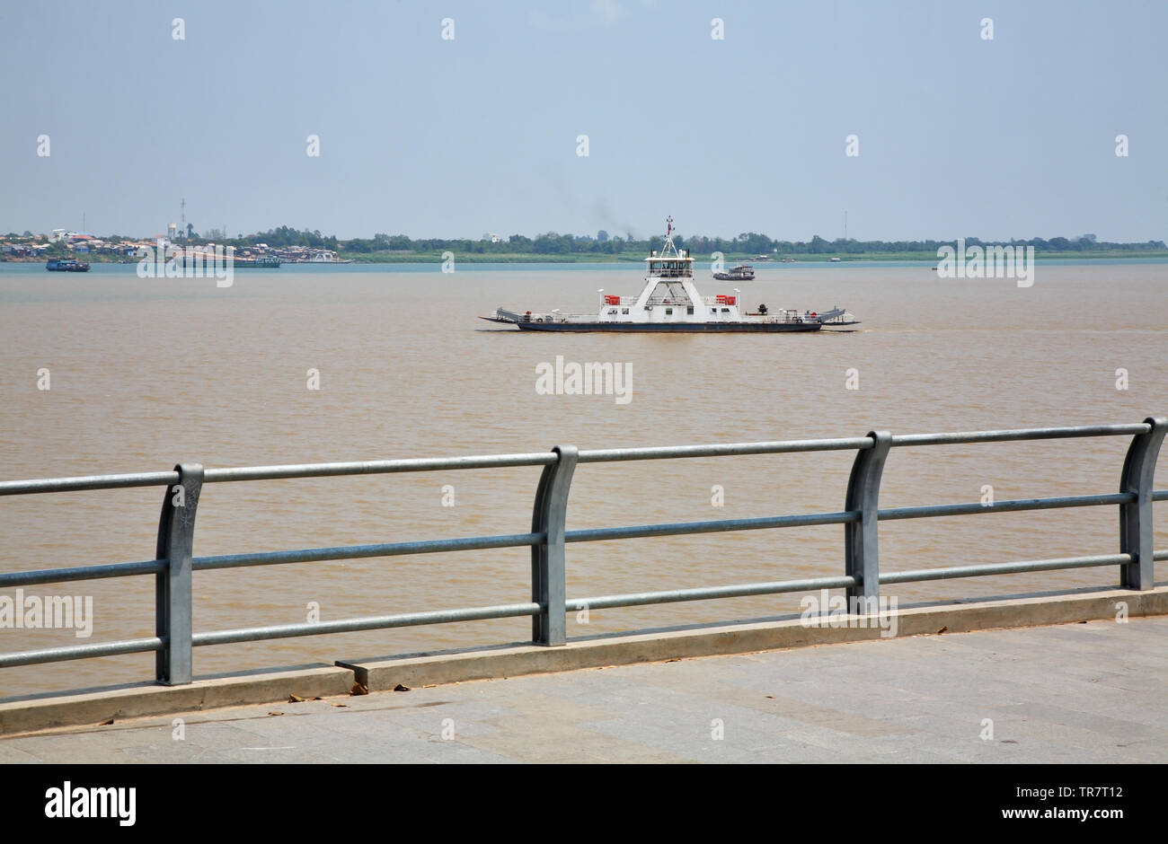 Embankment of Mekong river in Phnom Penh. Cambodia Stock Photo - Alamy
