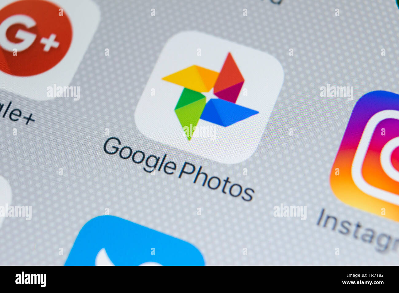 Google photos and apple photos icon hi-res stock photography and images ...