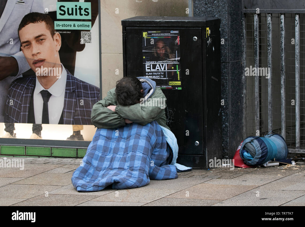 Portrait street uk homeless hi-res stock photography and images - Alamy