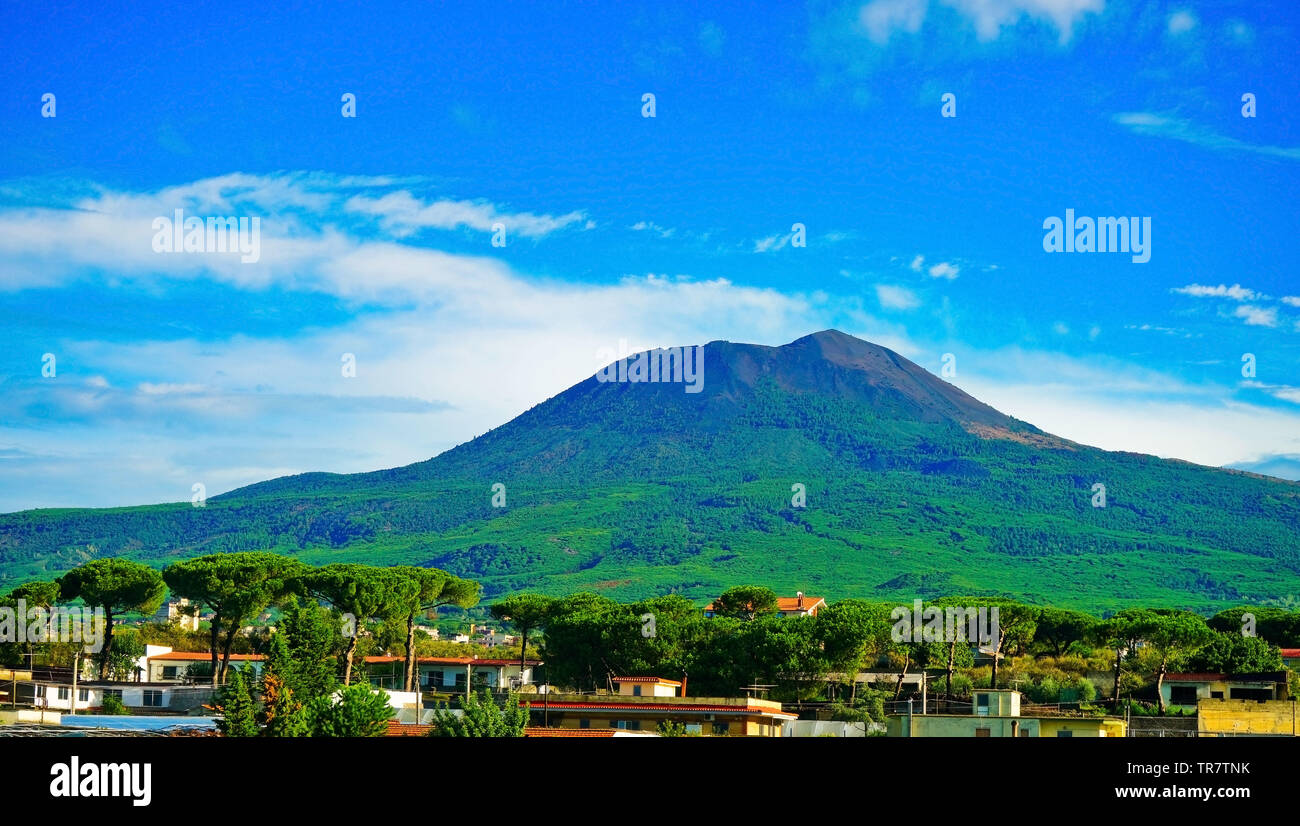 Mount vesuvius national park hi-res stock photography and images - Alamy