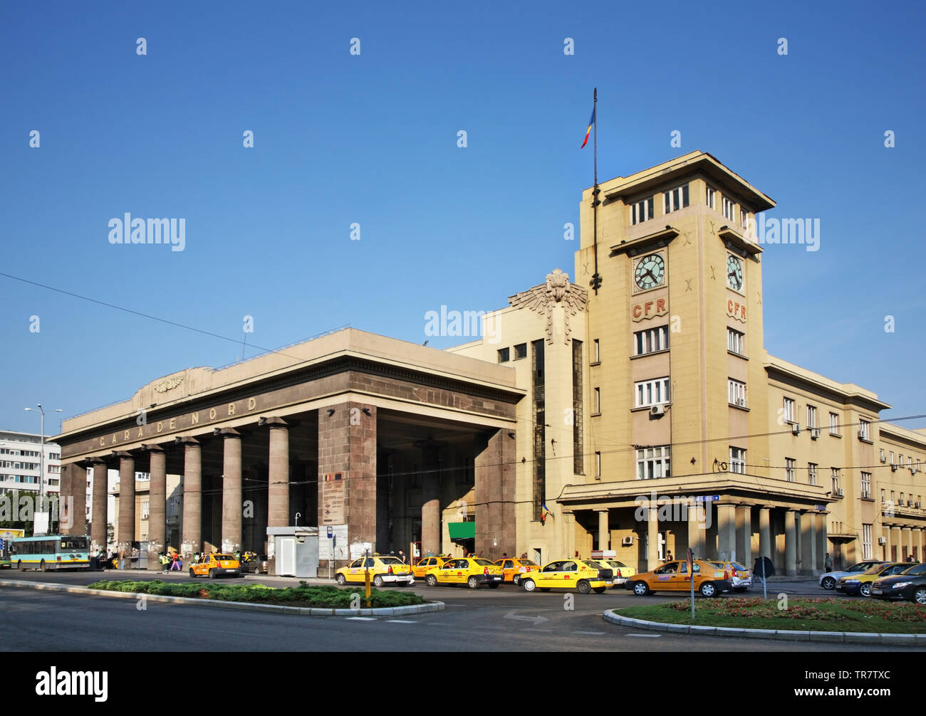 Bucharest railway hi-res stock photography and images - Alamy