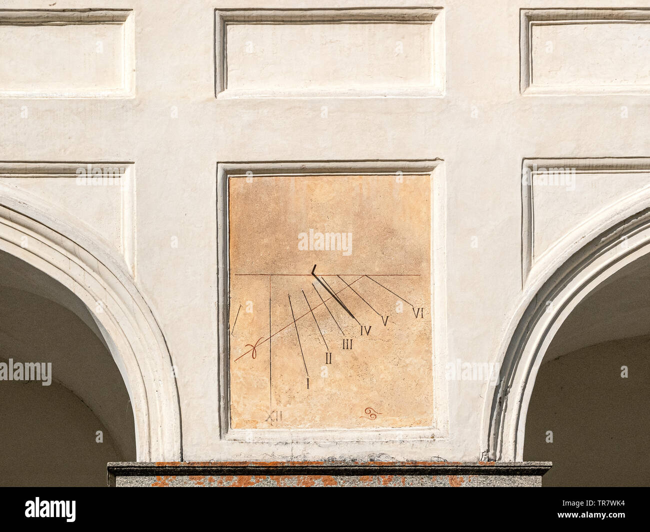 old sundial painted on an elegant white facade Stock Photo - Alamy