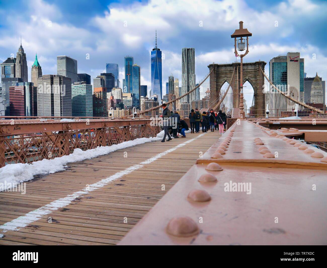 Brooklyn bridge in snow hi-res stock photography and images - Alamy