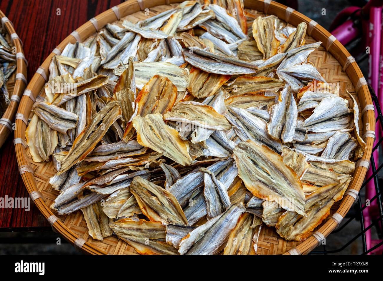 Traditional village hong kong hi-res stock photography and images - Alamy