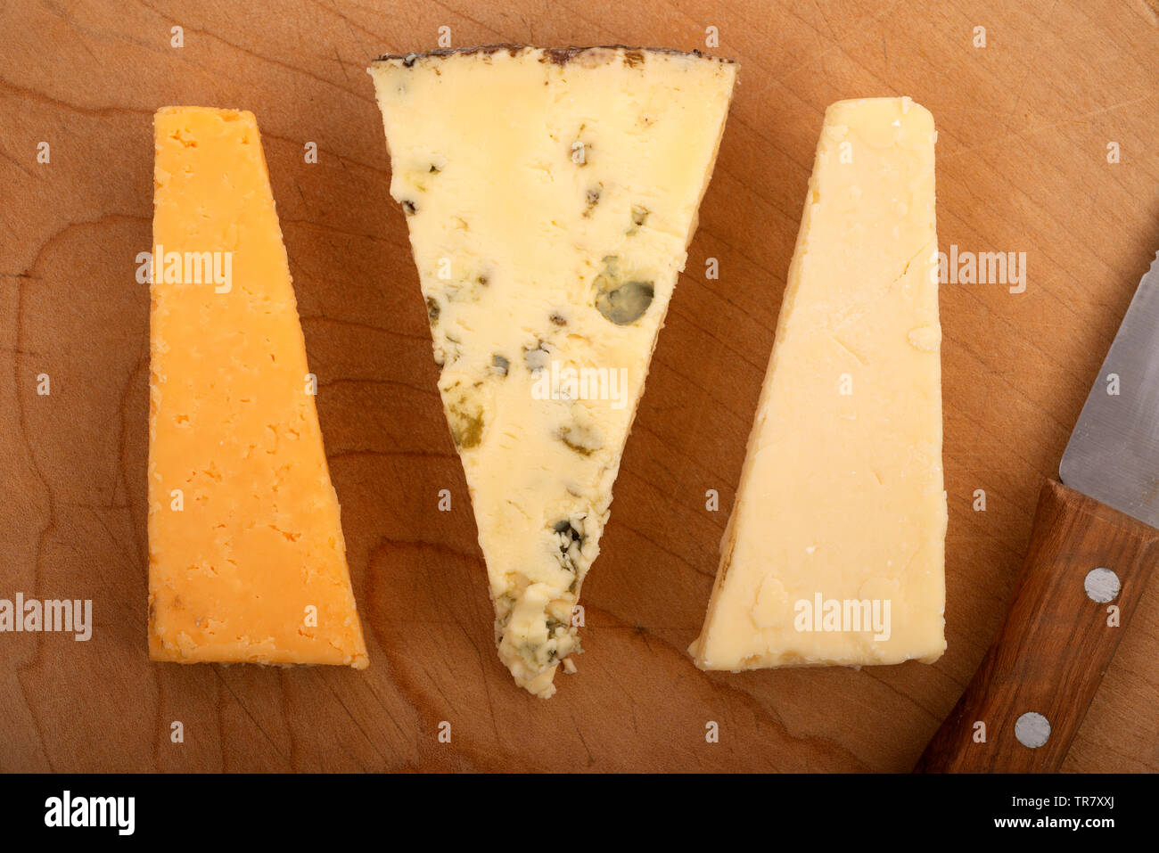 Supermarket cheese selection hi-res stock photography and images - Alamy