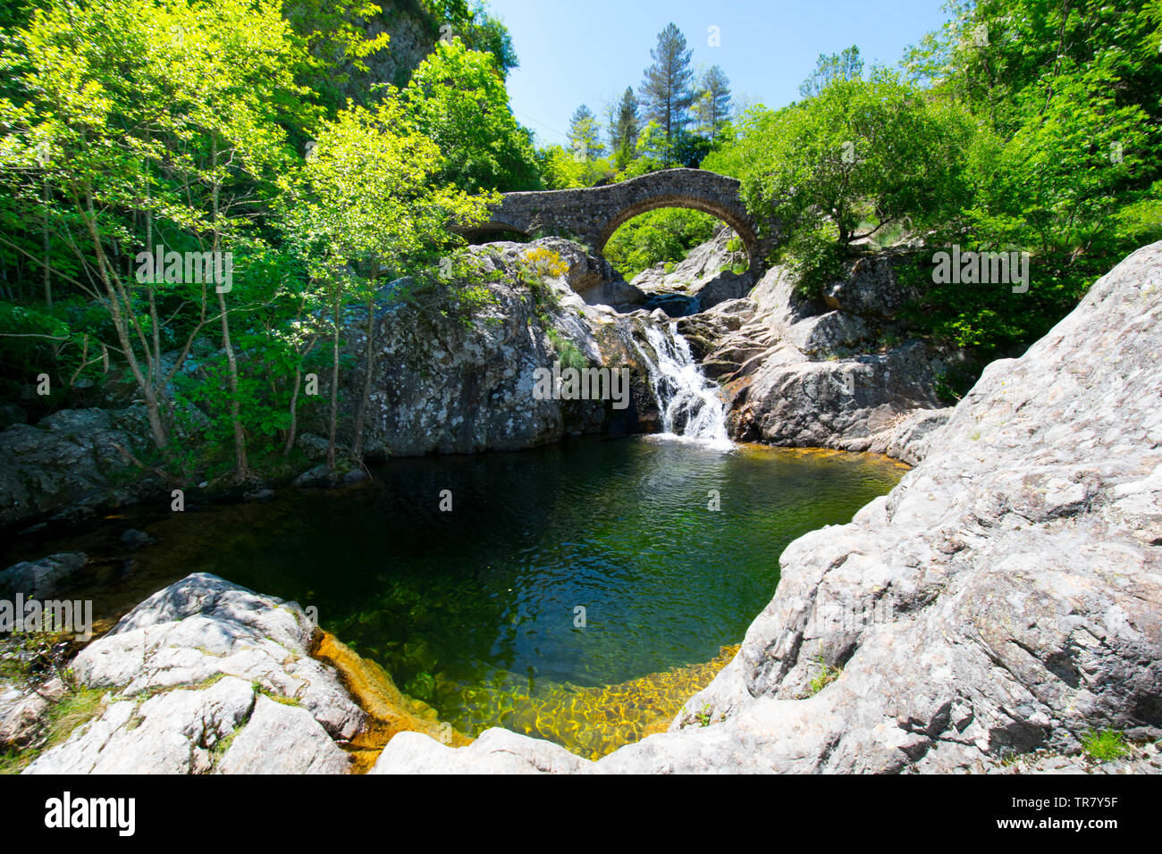 Bridge ardeche hi-res stock photography and images - Alamy