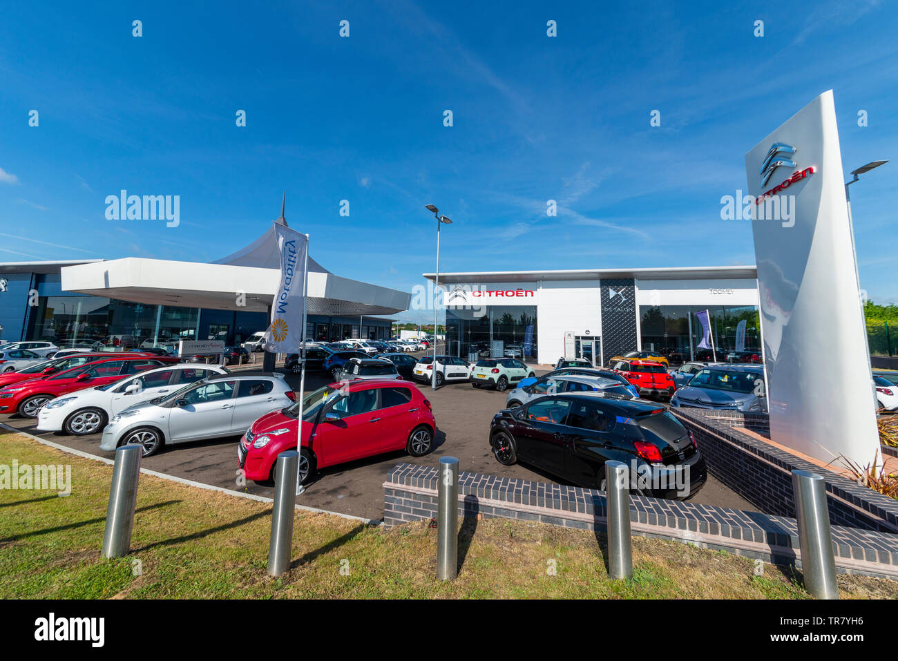 Citroen at Toomey Motor Village, Toomey Motor Group car showroom estate ...