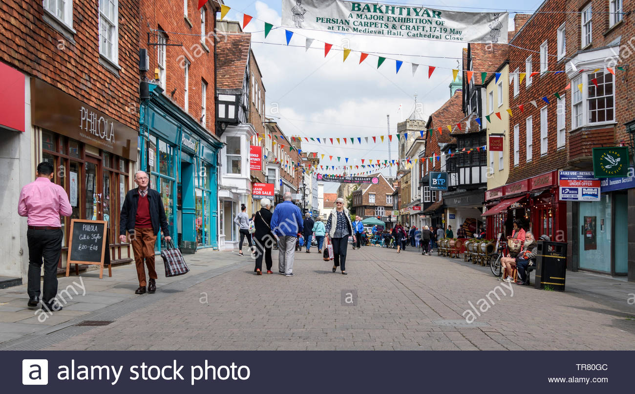 Salisbury Town Centre Shops Stock Photos & Salisbury Town Centre Shops ...