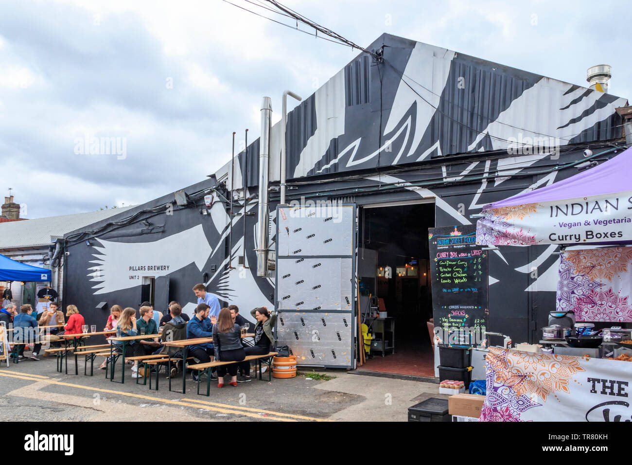 Ravenswood industrial estate hi-res stock photography and images - Alamy