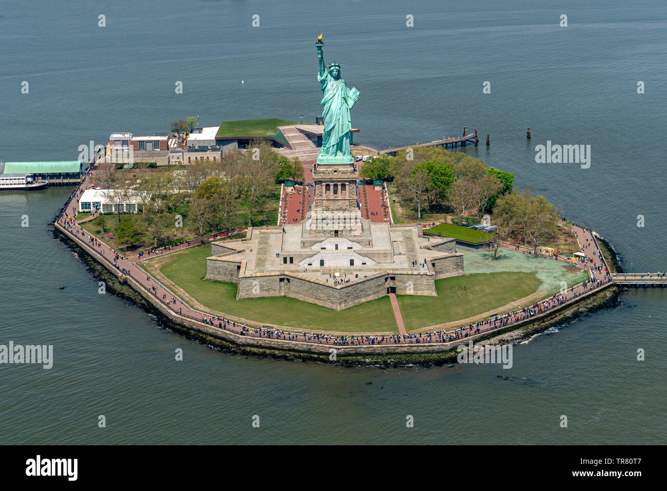 statue of liberty aerial view from helicopter Stock Photo - Alamy